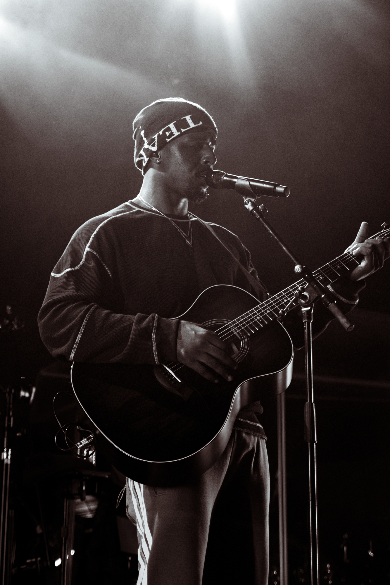 Khamari Brings a Fresh Wave to R&B – Off Record Media